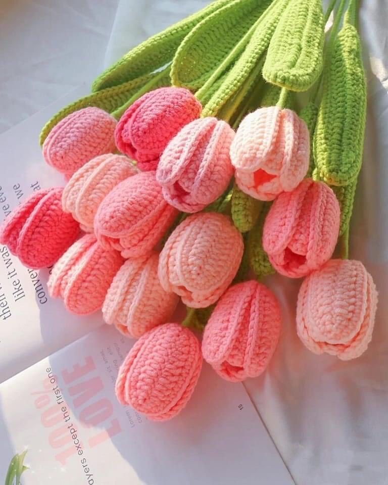Hé Lộ Cách Móc Hoa Tulip Bằng Len Từ Con Số 0